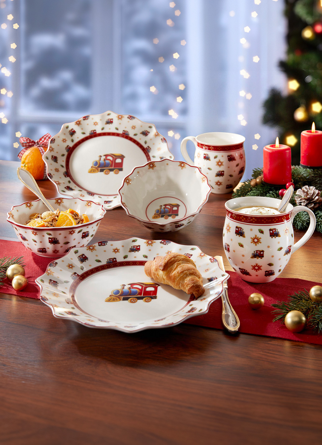 Frühstücks-Set Lokomotive, 6-teilig - WEISS-ROT-BUNT